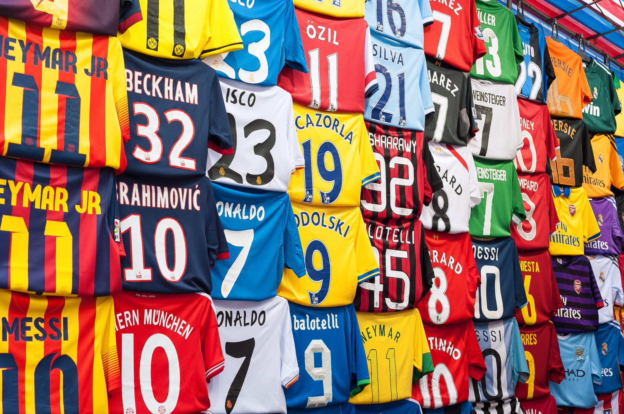 Why Custom T-Shirt Printing is Key for Your Football Team